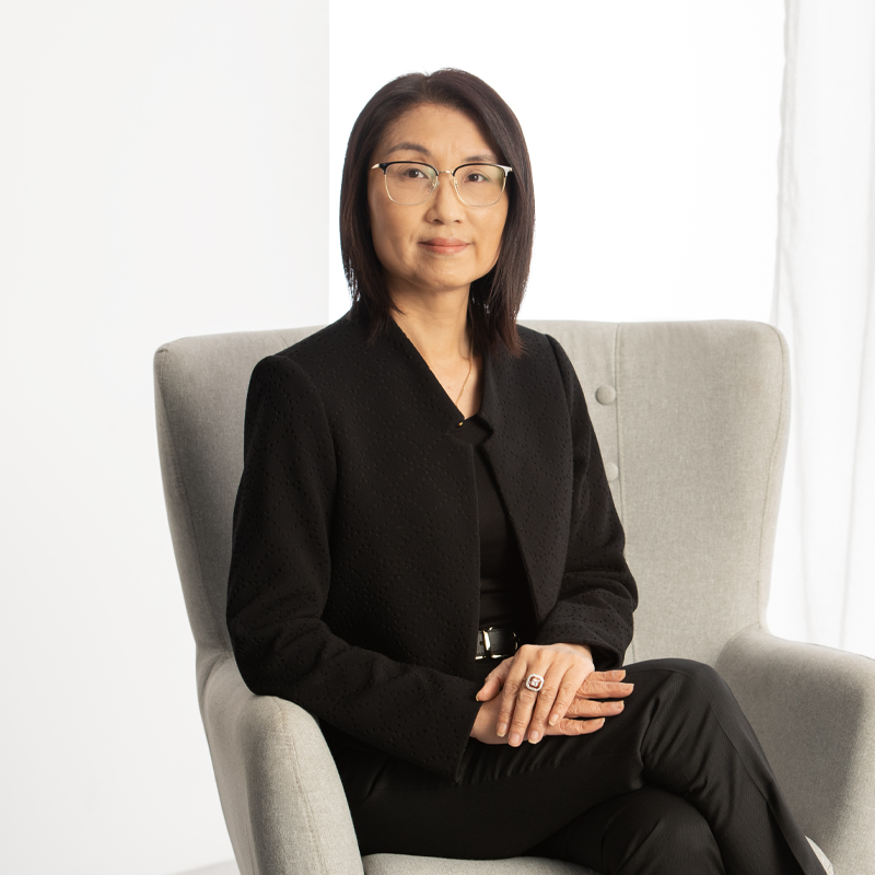 Mandy Zhu | Marshall White