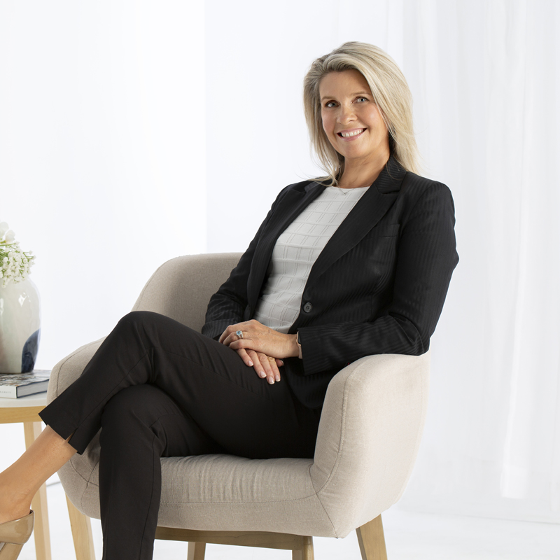 Nikki McCarthy | Estate Agent Boroondara | Marshall White